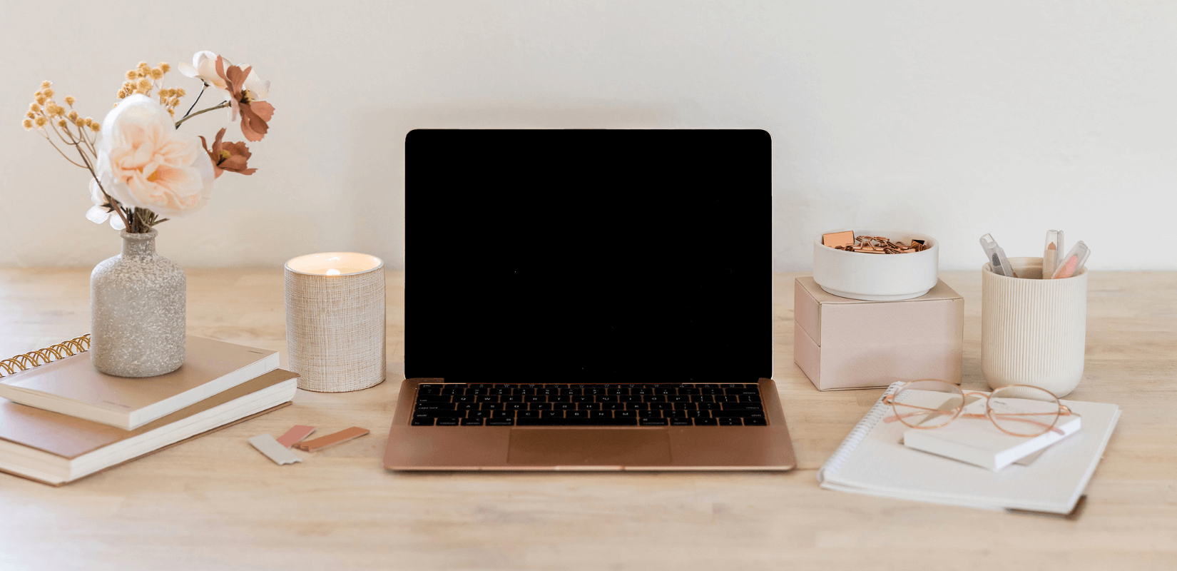 The Ultimate Checklist for Life: 70+ Easy Tips to Getting Your Entire ...